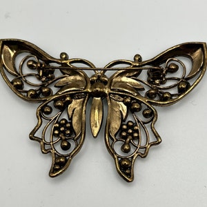 Butterfly Brooch ,nina Ricci for Avon, Gold Tone Metal Light Turquoise ...