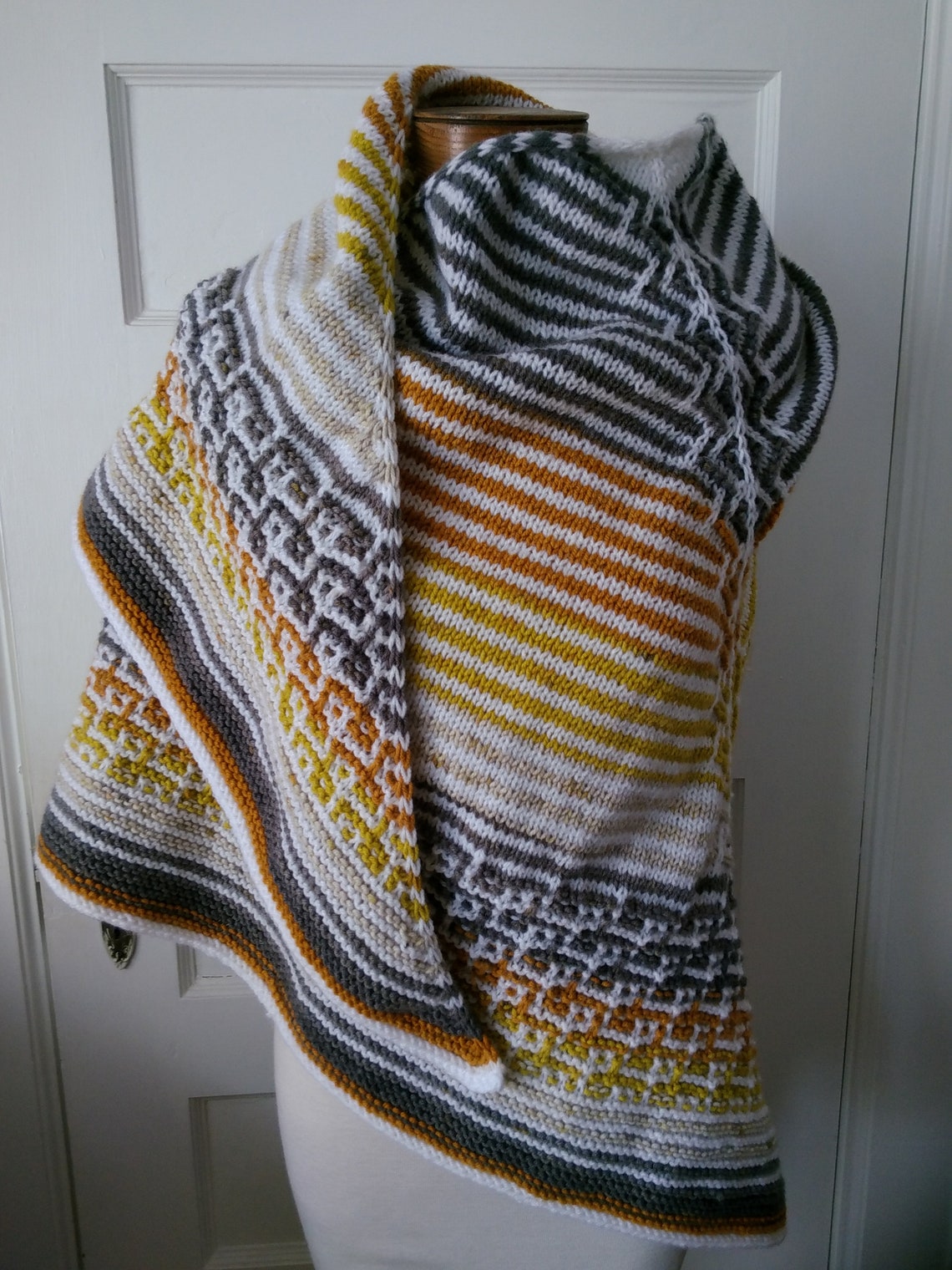 Hand Knit Patterned Multi-colored Triangular Wrap/shawl - Etsy
