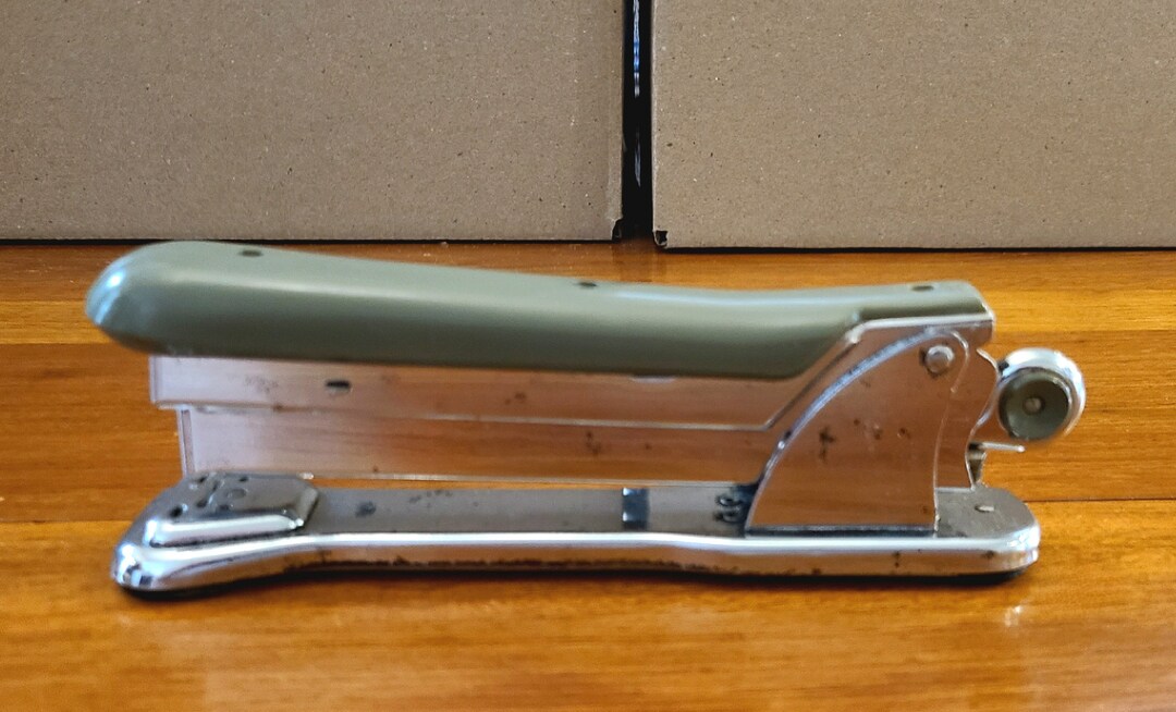 ACELINER STAPLER #502 BAKELITE Handle and Stainless Steel Body Vintage ...