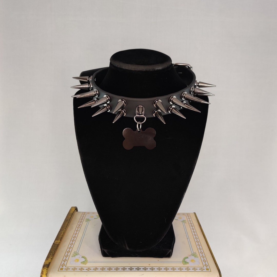 Spiked Faux Leather Choker With Dog Tag and Gunmetal Hardware / Guard ...
