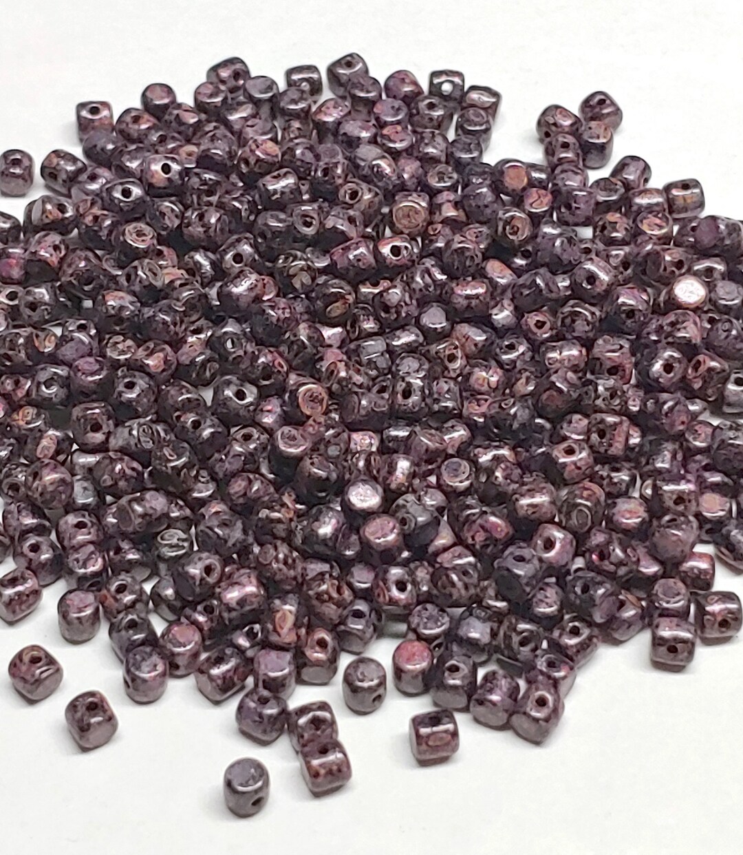 Minos Par Puca Metallic Matte Violet Spotted, 2.5X3MM Czech Glass, 5 ...