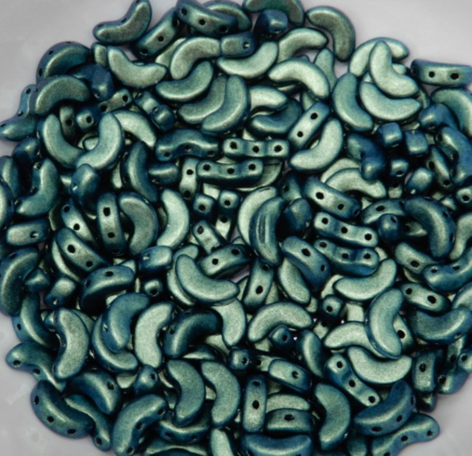 Arcos Par Puca Metallic Matte Turquoise Green 5X10 MM 94104 | Etsy