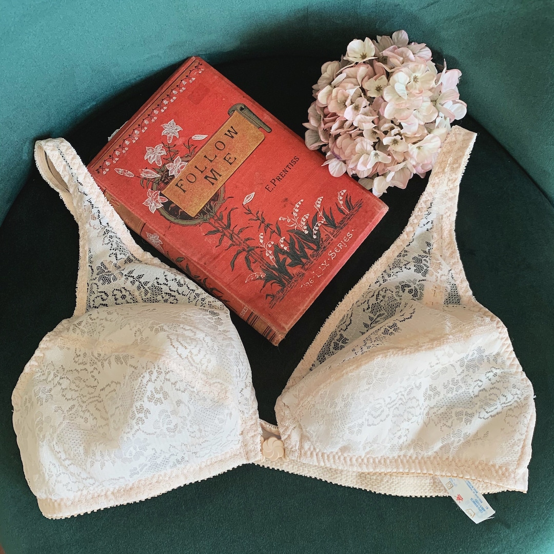 DUSTY - Vintage Soft-cup Bra, Lacy Cone Bullet Brassiere, Peachy Cream ...