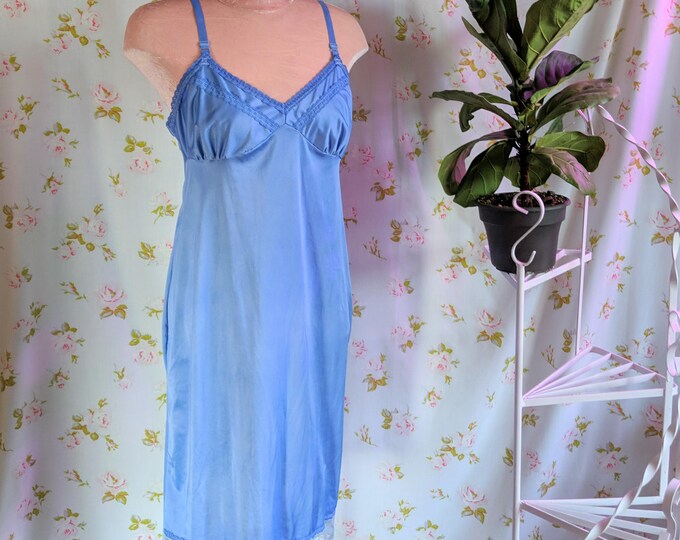 HANNAH - Vintage Nylon Full Slip, Pastel Hand Dyed Sky Blue Dress Slip, Delicate Lace, Bombshell ...