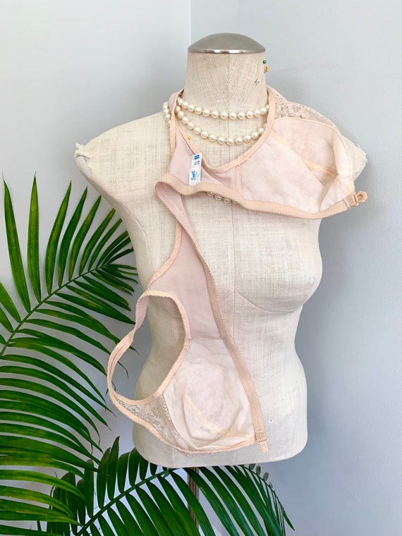 DUSTY - vintage soft-cup bra, lacy cone bullet brassi… - Gem