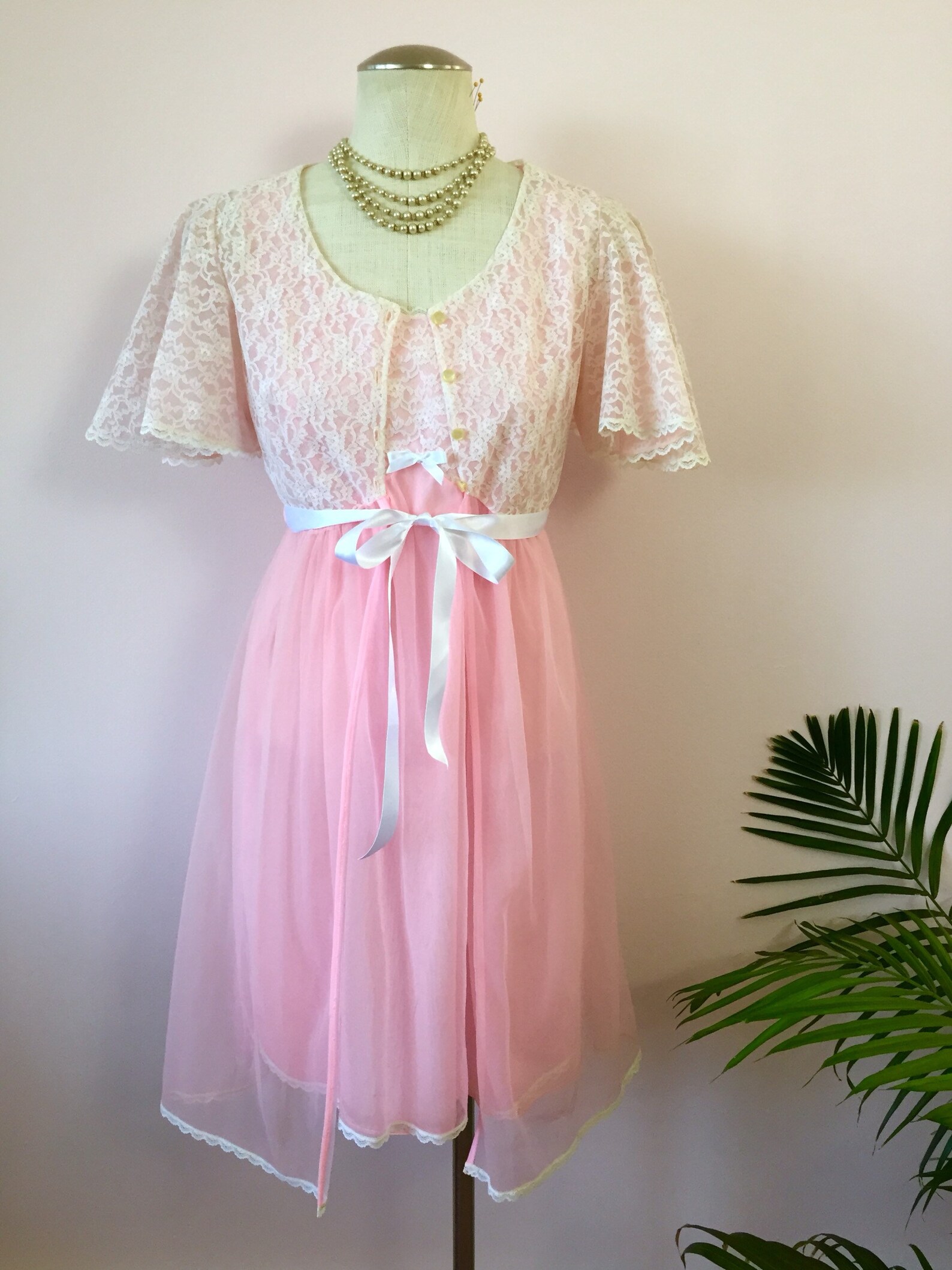 SABRINA Vintage Pink Peignoir Set Fitted Nightie Flutter - Etsy Canada