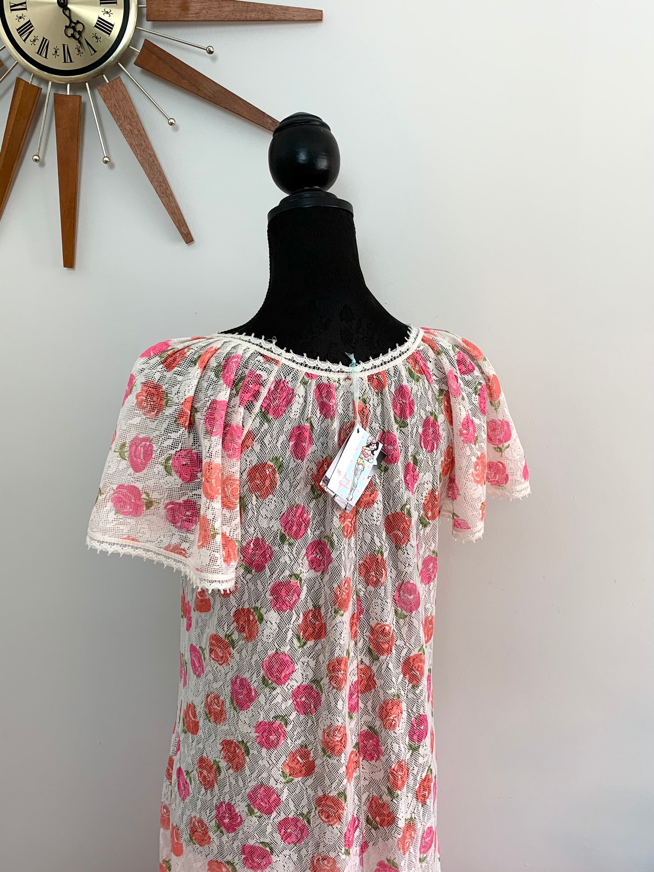 IMOGEN vintage cream lacy nightie peach pink roses print | Etsy