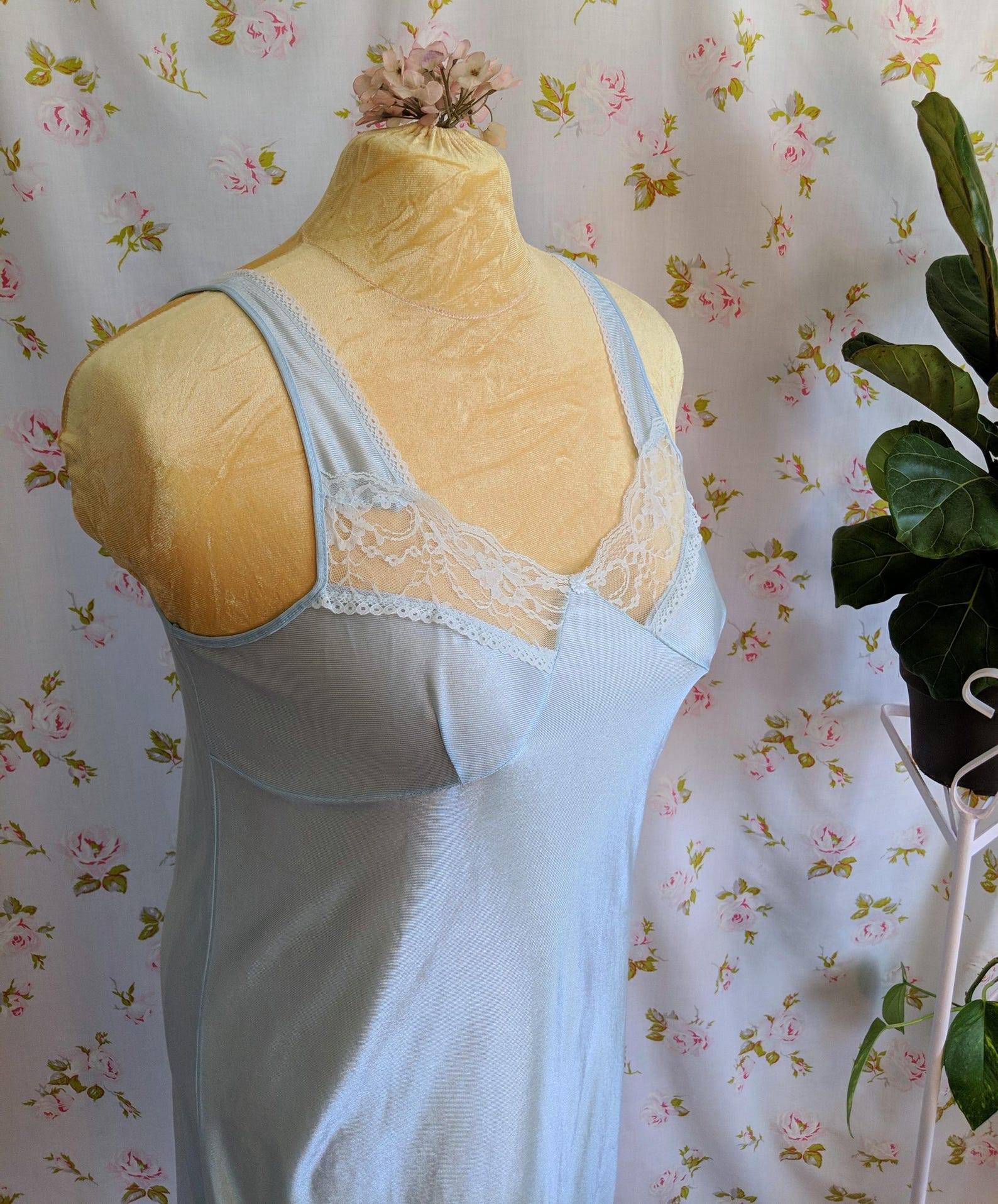ALBERTA - Vintage Slinky Nylon Full Slip, Pastel Baby Blue Dress Slip ...