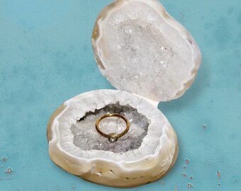 Geode Ring Box - Etsy