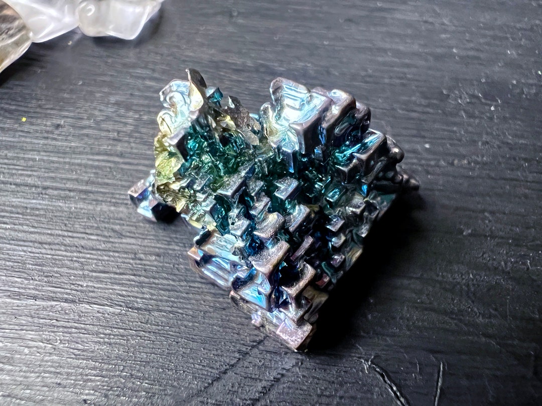 Bismuth Stone Crystal Specimen 1 Inch Rainbow Crystal, Metallic Bismuth ...