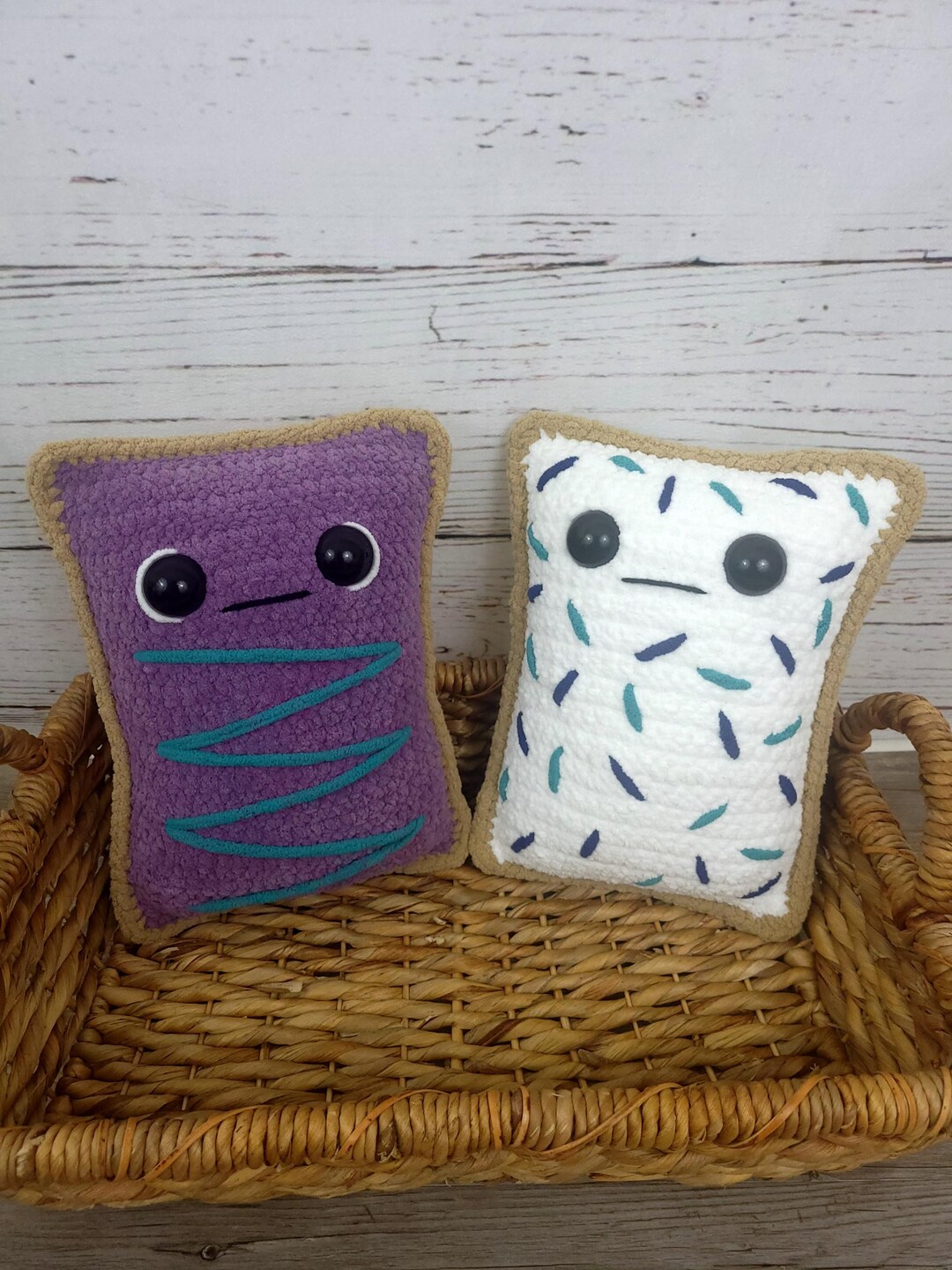 Small Crochet Poptart, Frosted Poptart, Poptart Plush, Pastry Plush - Etsy