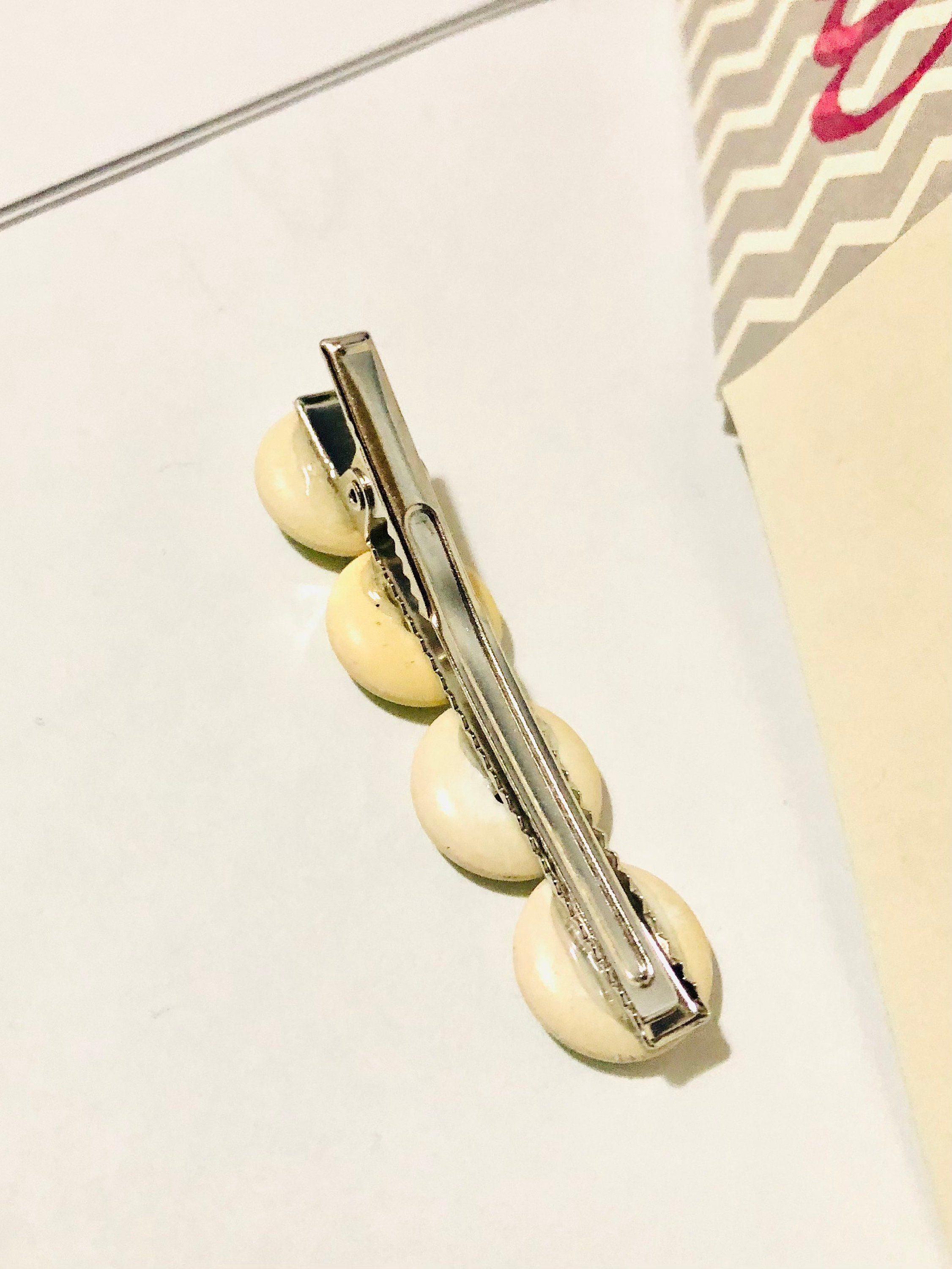 Retro Green and White Button Hair Clip. - Etsy