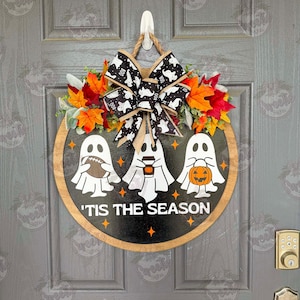 Halloween Front Door Decor | Halloween Wreath | 'tis the Season | Ghost ...