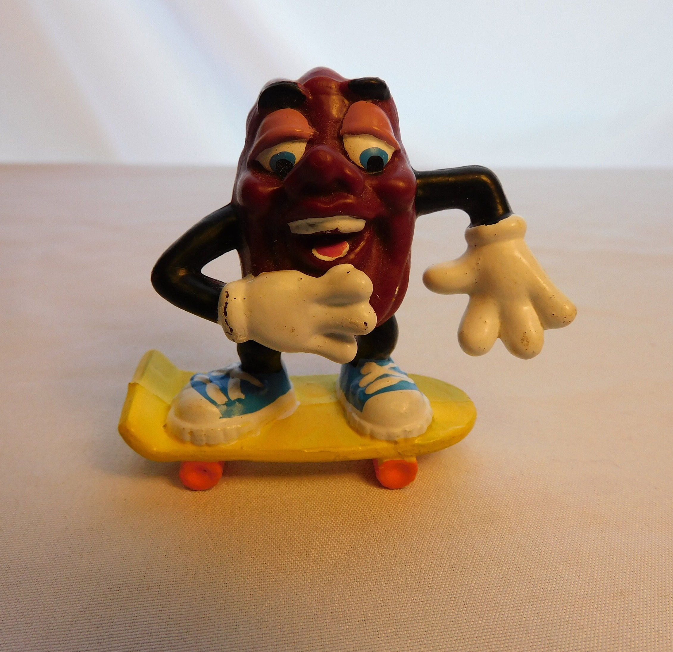 Set of 8 California Raisin Figures Figurines All Different Great ...