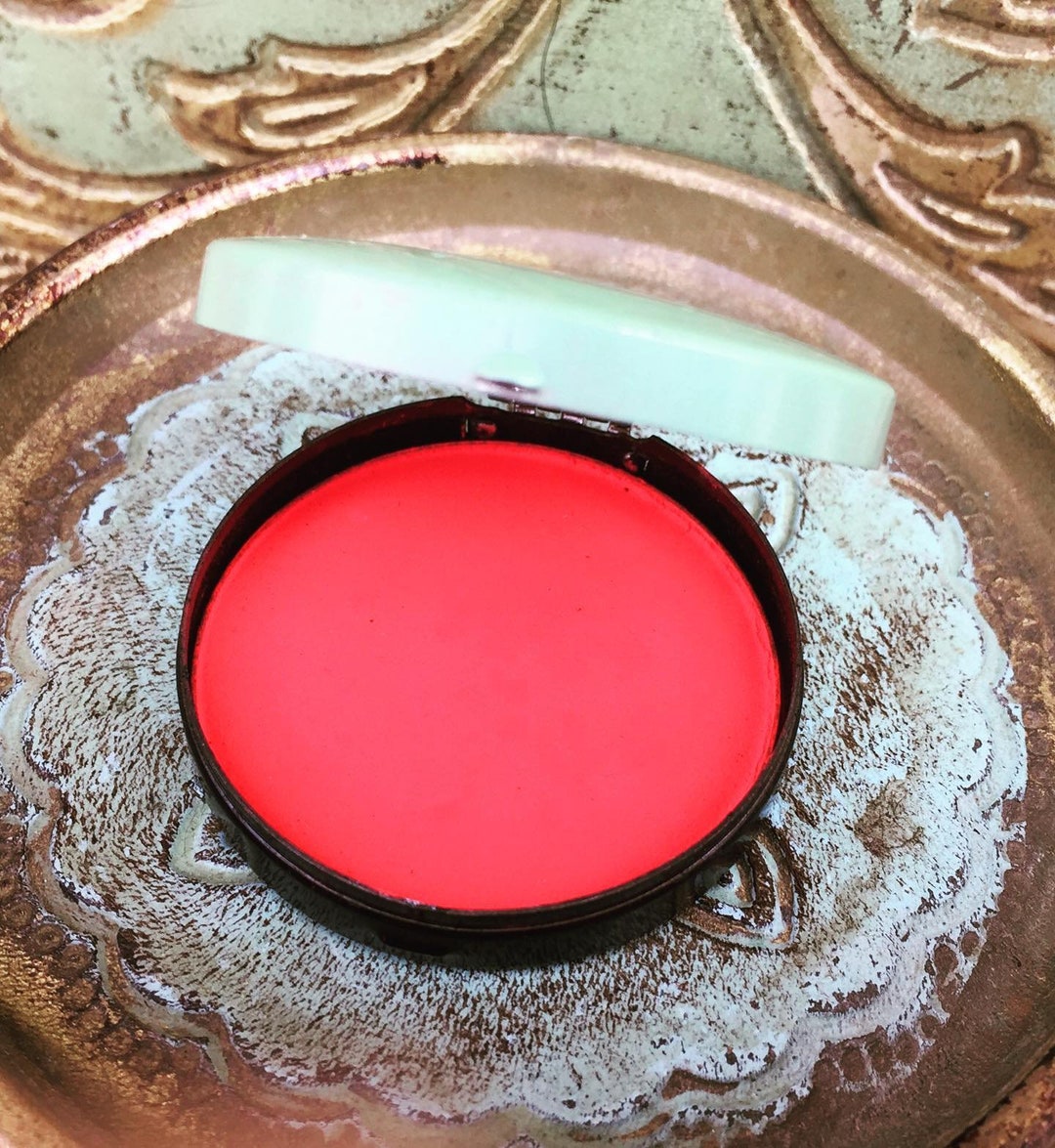 Vintage Rouge Compact (1) - Etsy Canada