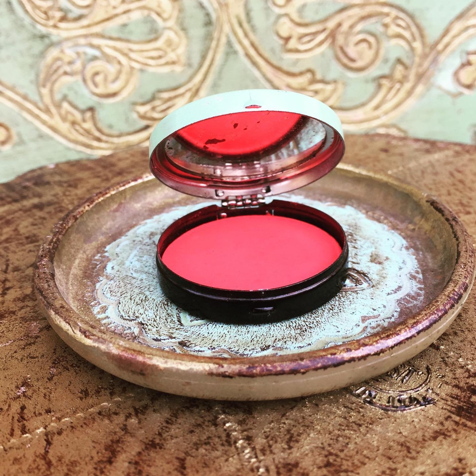 Vintage Rouge Compact 1 - Etsy Canada