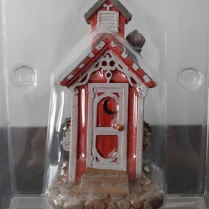 Lemax VICTORIAN OUTHOUSE #74233 Caddington Christmas Village Figurines ...