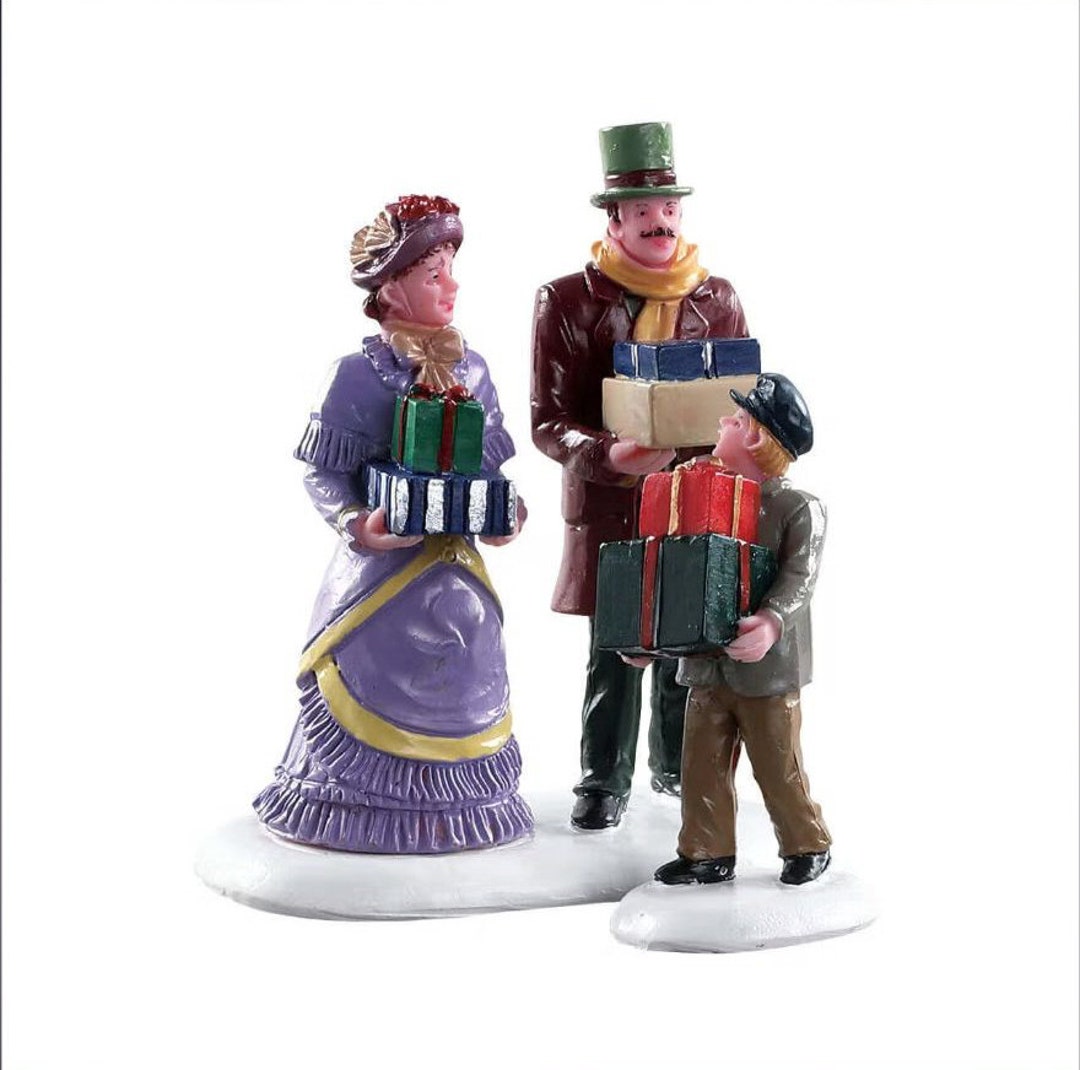 Lemax WALKING FAMILY Set of 2 # 82605 Caddington Christmas Village ...