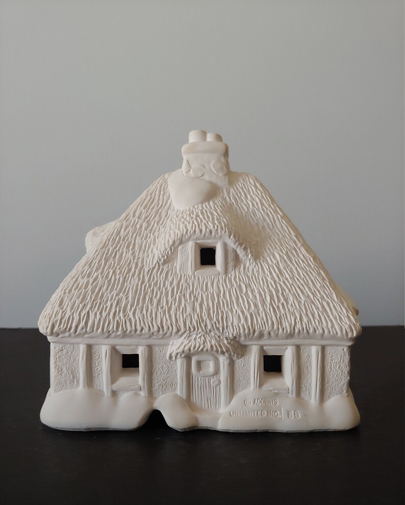 Wee Crafts HILLSIDE COTTAGE 21582 Ready to Paint Holiday | Etsy