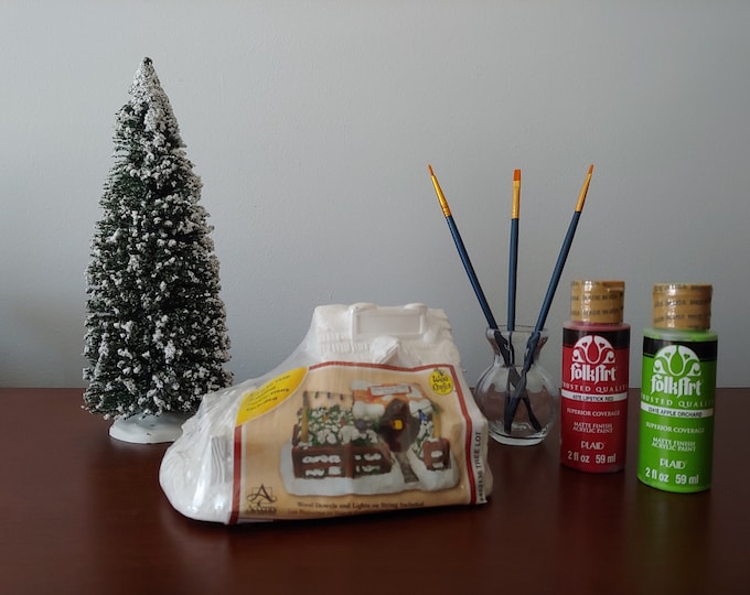 Wee Crafts HILLSIDE COTTAGE 21582 Ready to Paint Collector Series ...