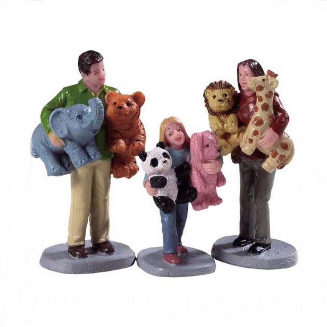 Lemax PRIZE WINNERS Family Set of 3 # 92776 Christmas Village Figurines ...