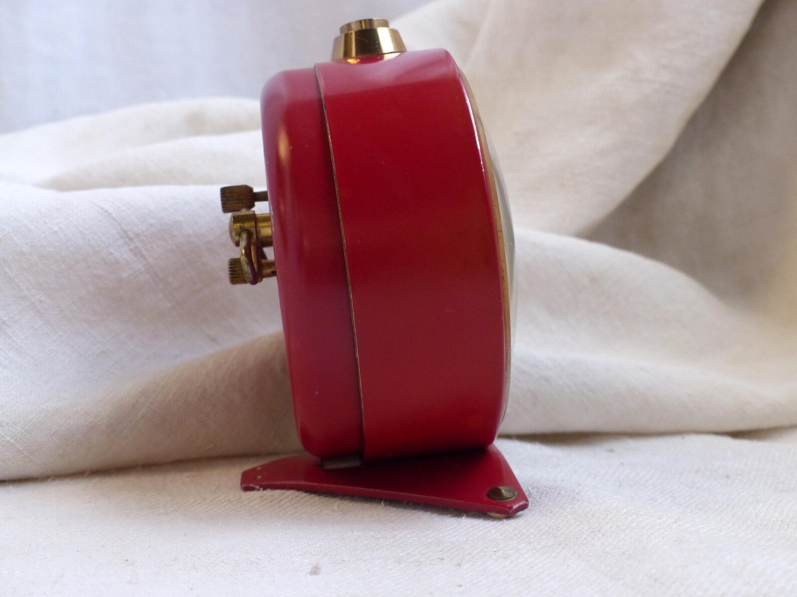 French Vintage Round Red Mechanical Alarm Clock. Fire Engine - Etsy