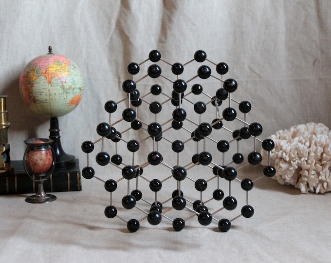 Vintage Graphite Molecule Model. Graphite Scientific Molecular Model ...