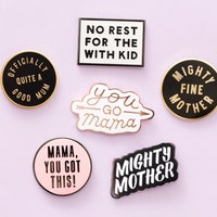 I Love Ur Mom Button Pin, Heart Button Pin; I Love Your Mom; Gag Gift ...