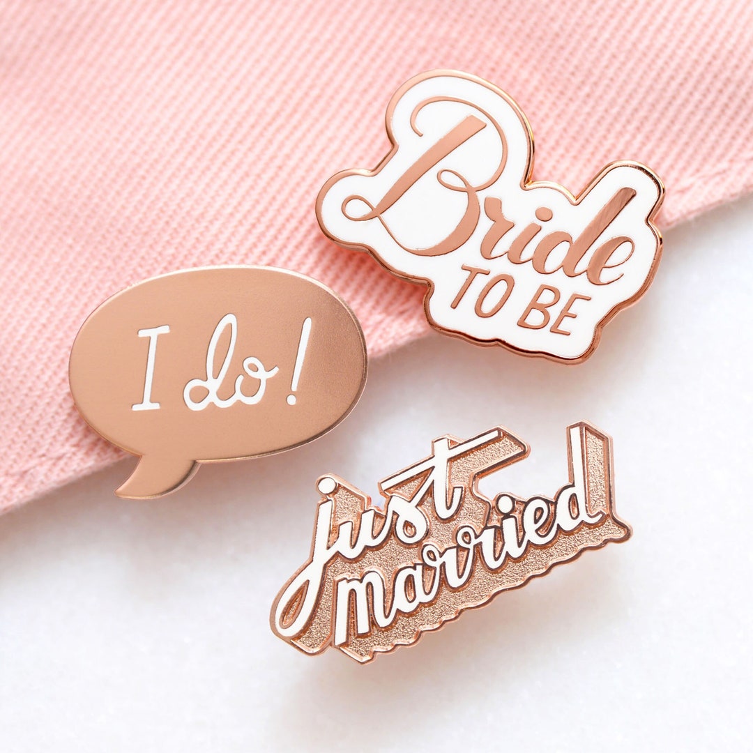 Set of 3 Wedding Enamel Pin Set Hen Party Badges Bachelorette Pins Hard ...