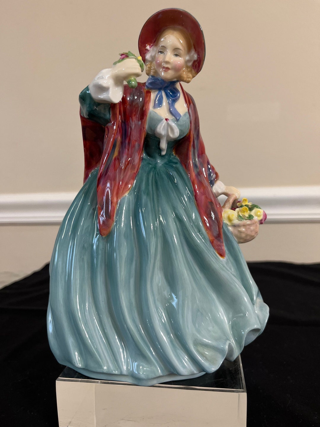 Royal Doulton - Lady Chairman HN 1948 Porcelain Doll Figurine - Etsy