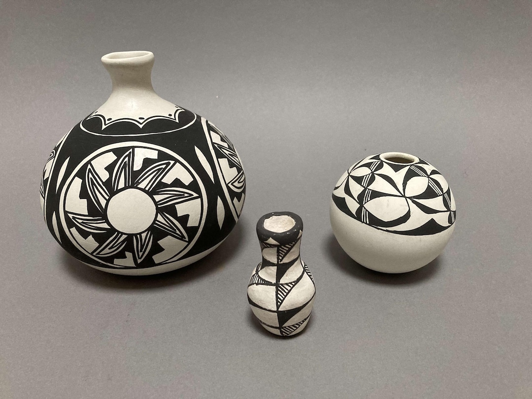 Collection of Hand Painted Acoma Pueblo Clay Pots, Black and White ...