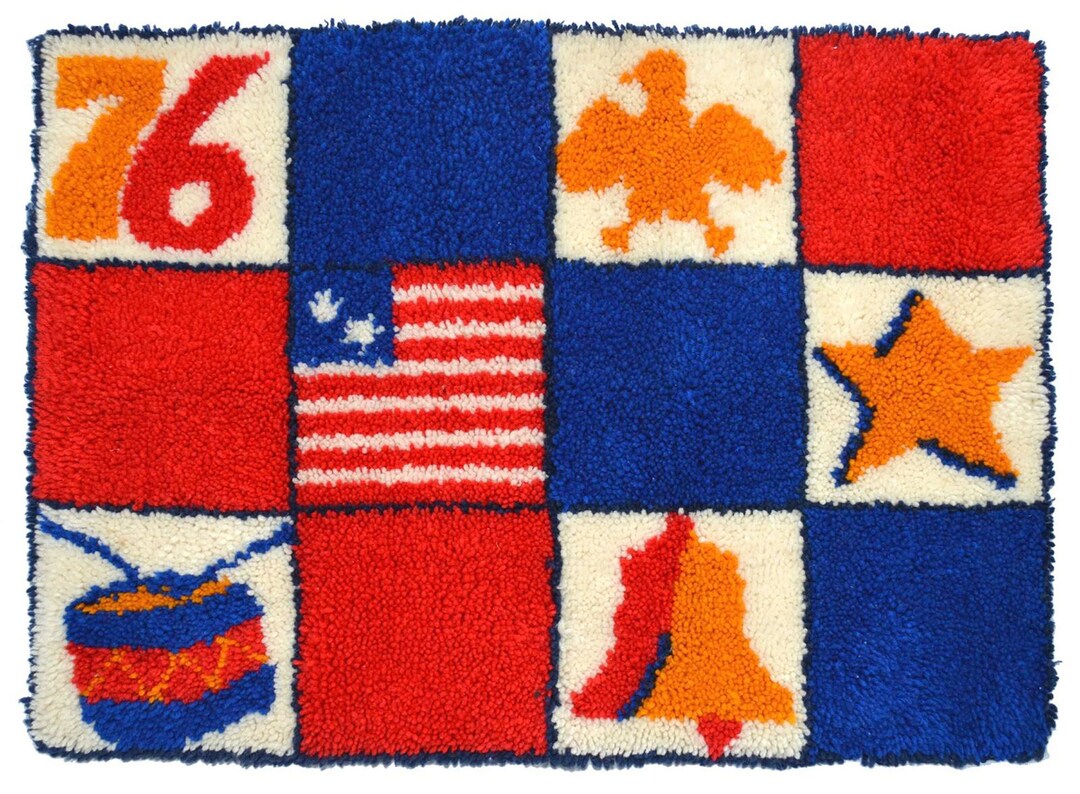 For Sale: Vintage 1976 Bicentennial Patriotic Latch Hook Shag Rug ...