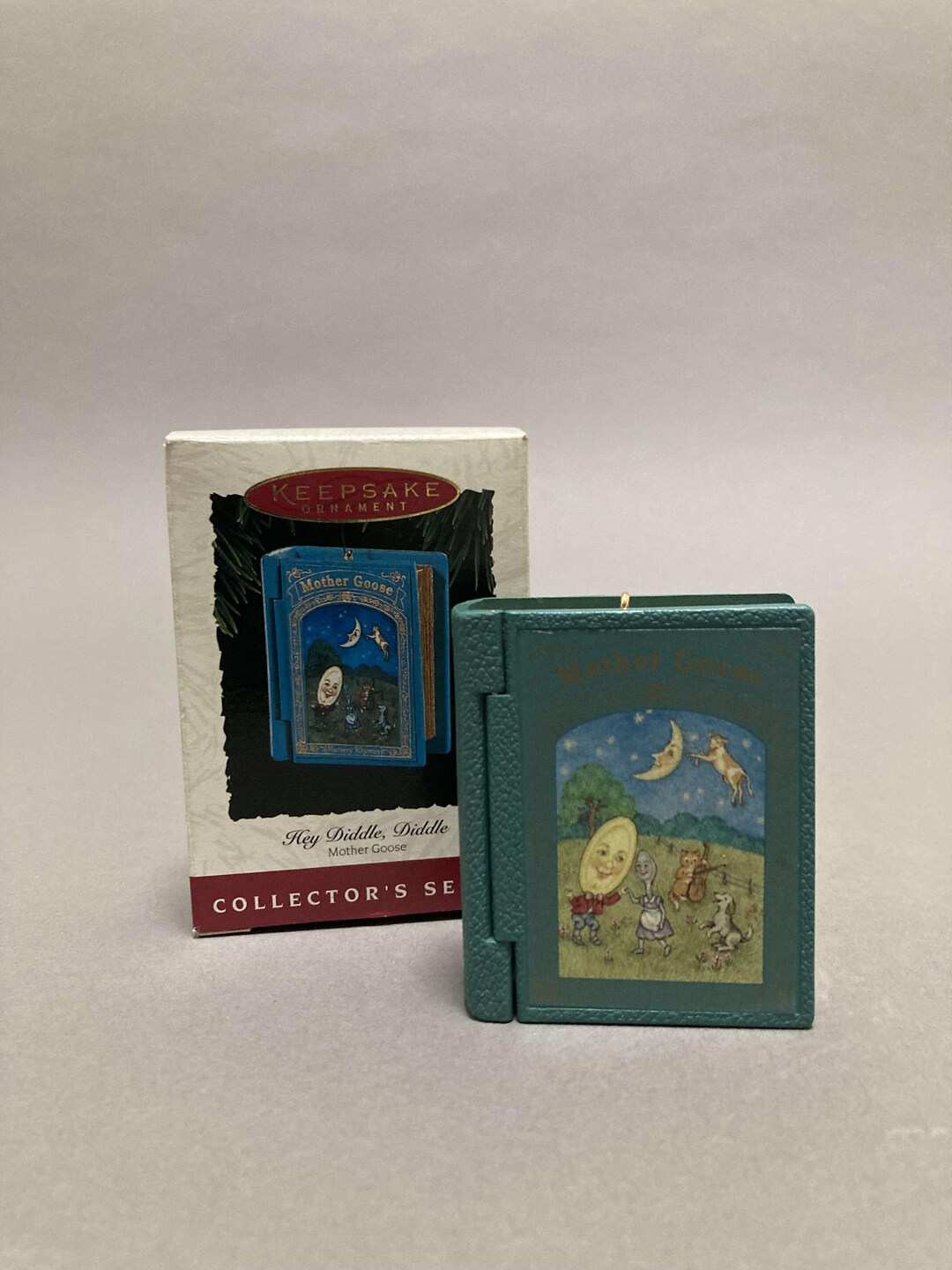 1994 Hallmark Keepsake Hey Diddle Diddle Mother Goose Book Ornament in ...