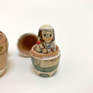 Vintage Nesting Dolls, Set of Five, Americana Revolutionary War Figures ...