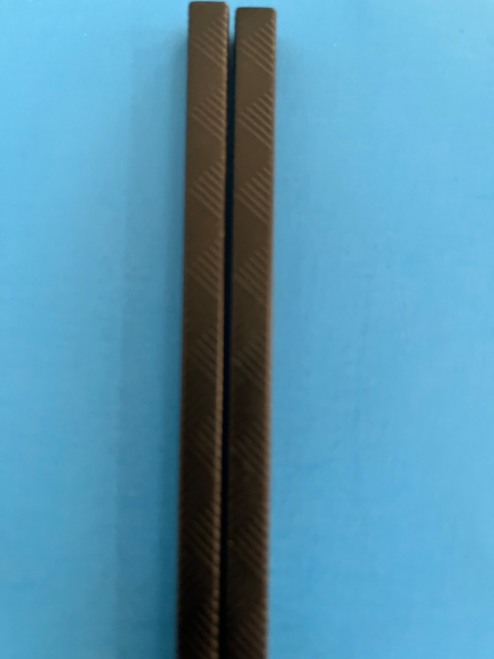 Chinese "criss-cross" Design Chopsticks With Free Handmade Silk Holder ...