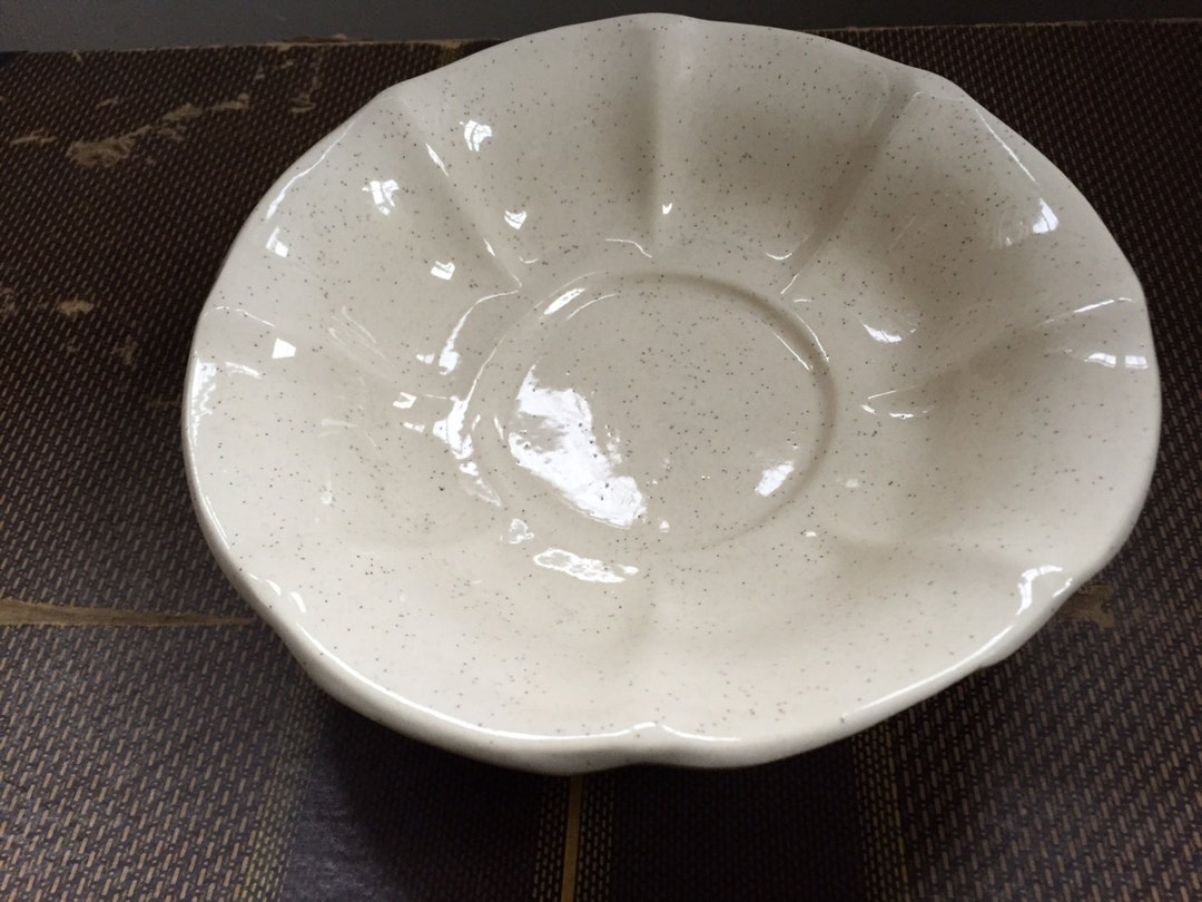 Vintage Mccoy Pottery Bowl. Versatile Cream Colored Bowl With Mccoy ...