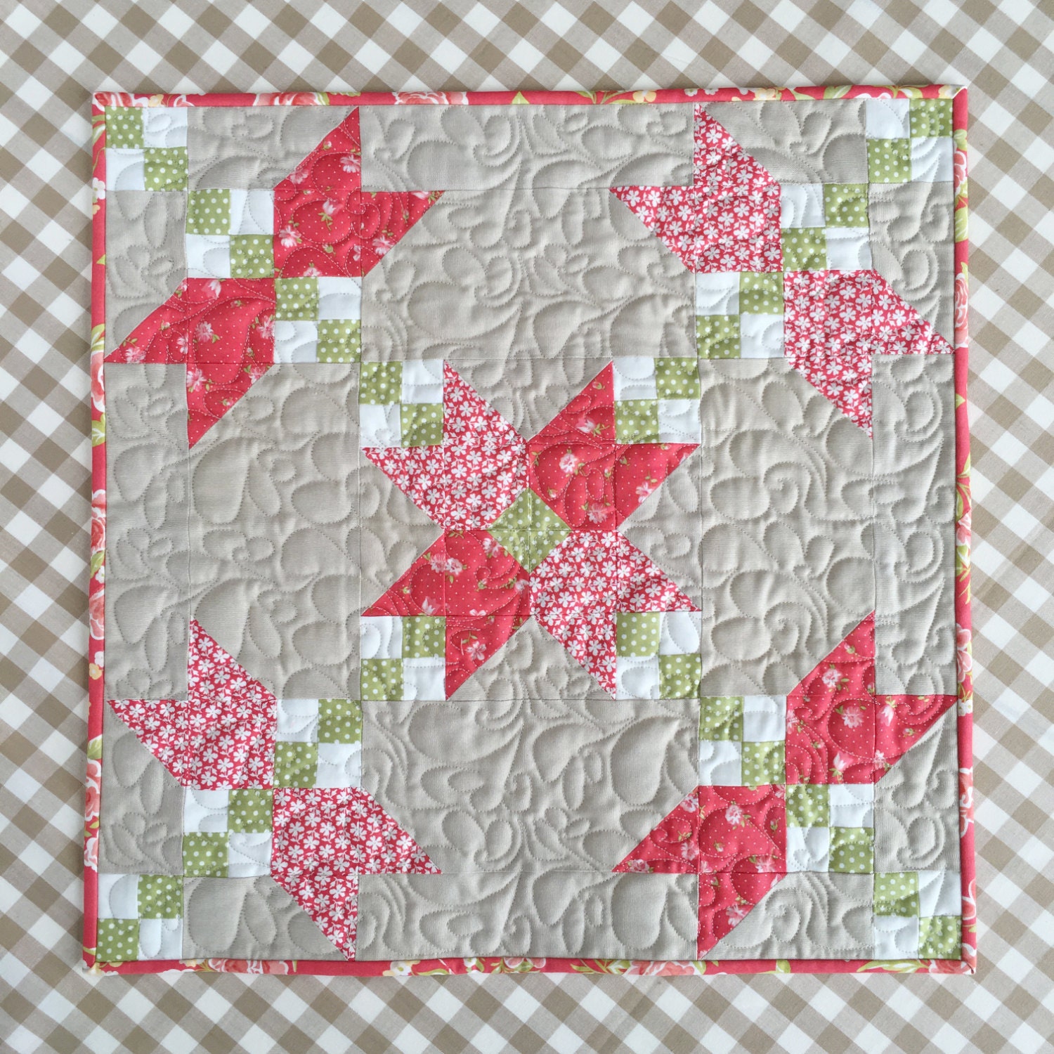 PAPER Pattern: Crossing Petals Mini Quilt - Etsy