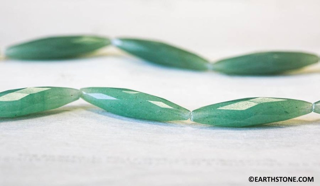 M/ Aventurine 8x35mm Elongated Faceted Oval Rice Beads 15.5 Strand ...