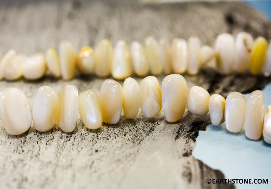 M/ Mother of Pearl 14mm Chips Beads 15.5" Strand Size Varies White ...