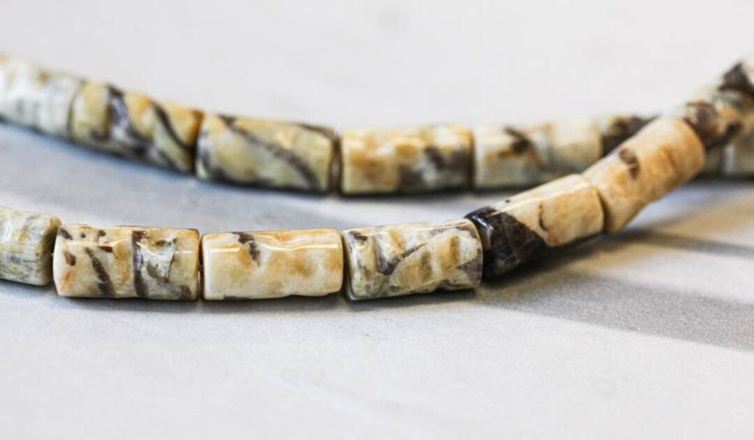 M-L/ Feldspath 10x18mm Dented Tube Beads Size Varies 16 Strand Natural ...