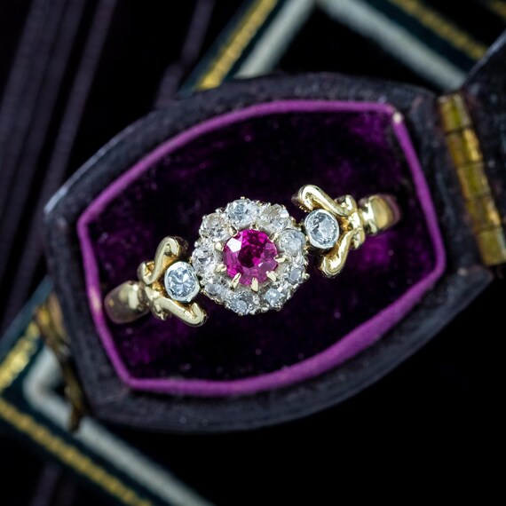 Antique Victorian Ruby Diamond Daisy Cluster Ring - Gem