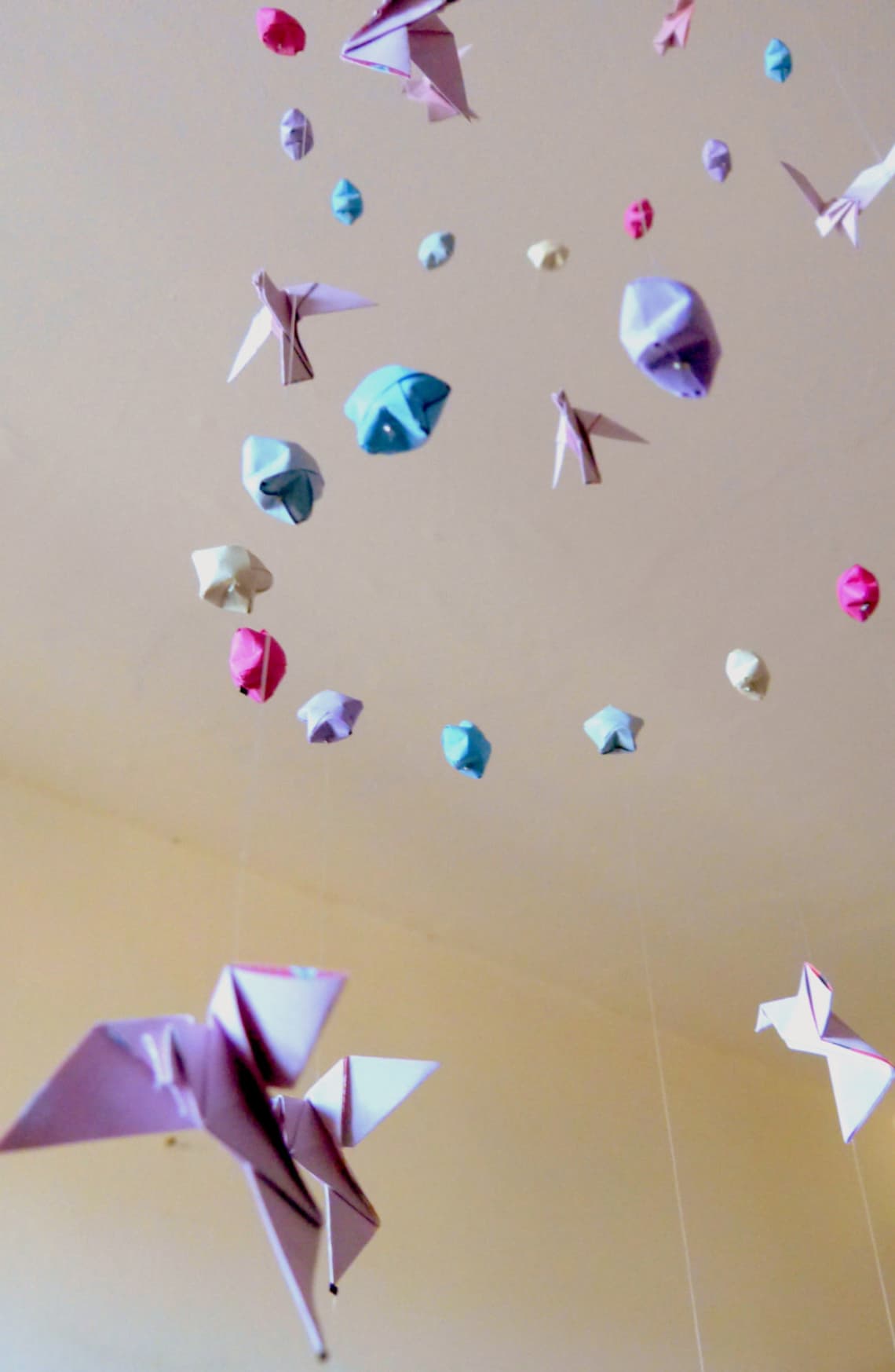 Grand Mobile en origami Etoiles et Colombes L'envol | Etsy