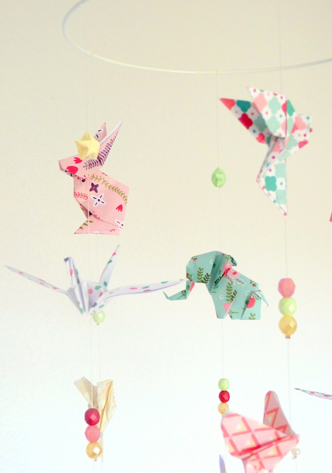 Mobile baby Origami Animals and pearls coral pink and water | Etsy