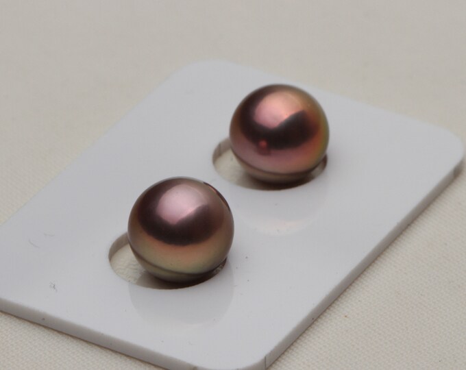 Amazing Iridescent Color Freshwater Cultured Nuclear Pearl Pair, Edison ...