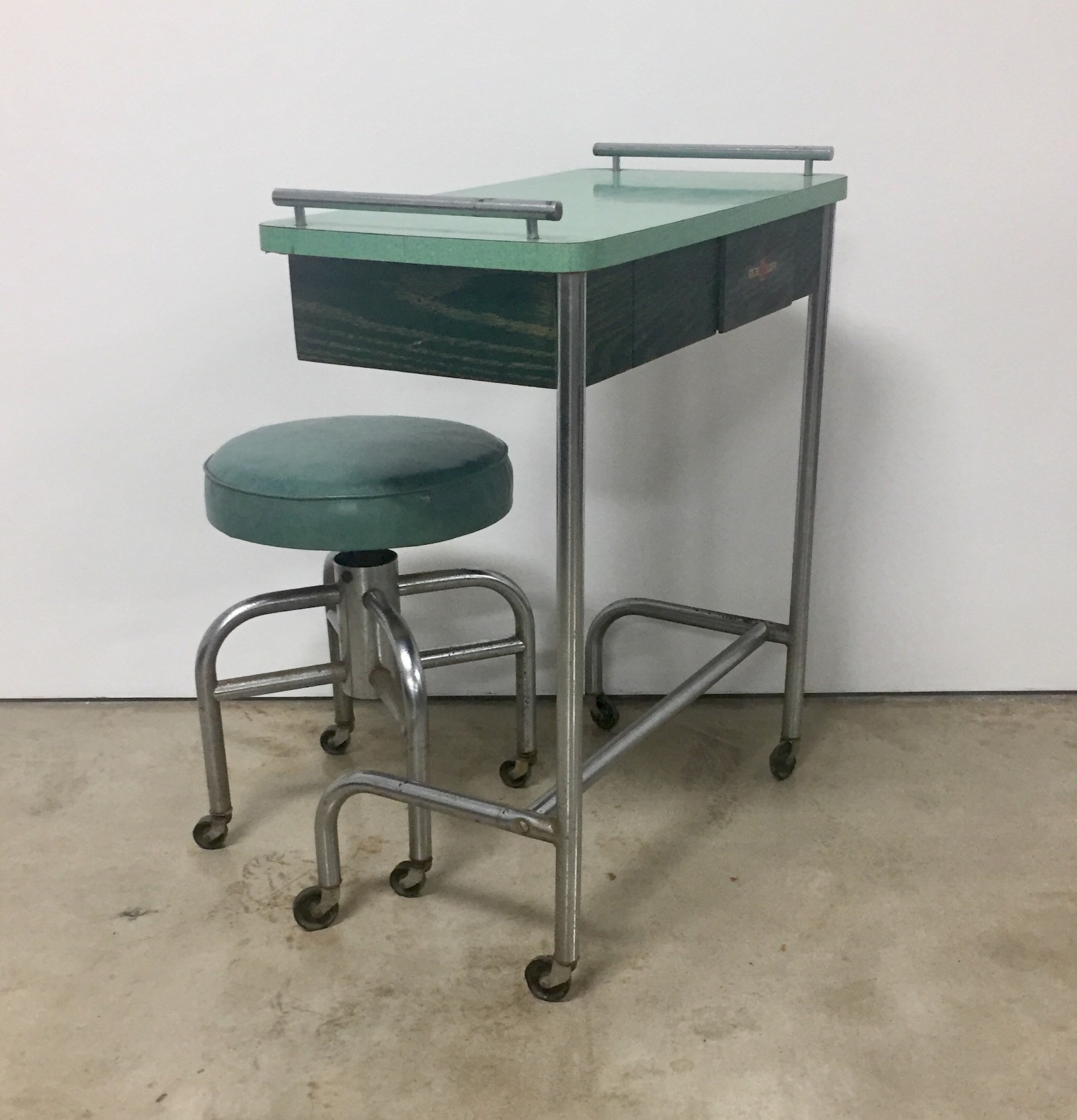 Vintage Industrial Tubular Steel Rolling Stool and Cantilevered Table ...