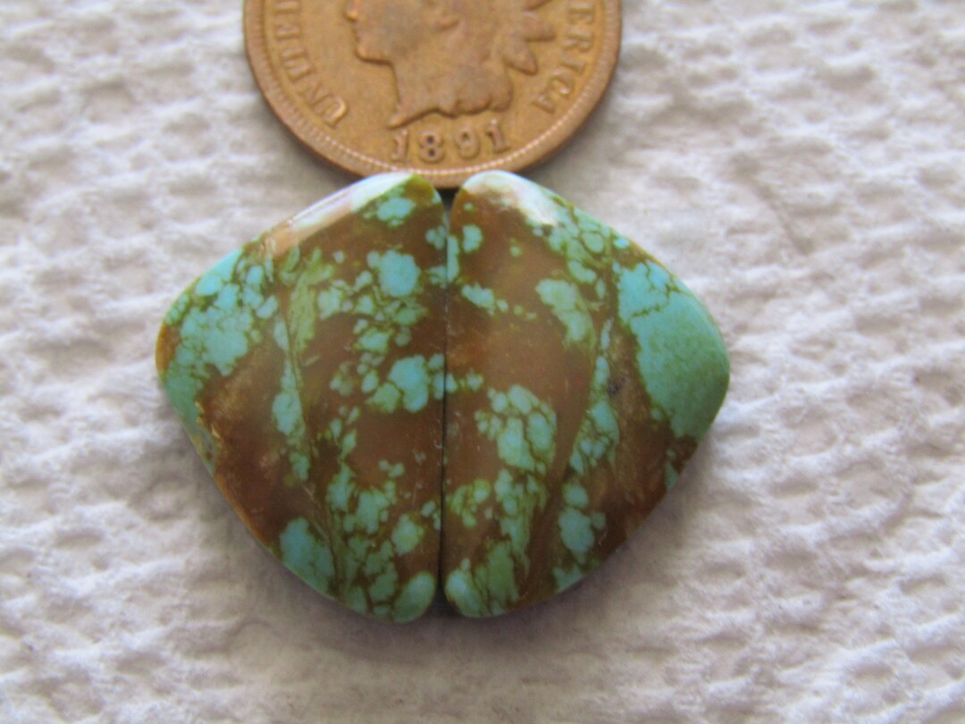 2 Tyrone Turquoise Cabochon 17 Carat New Mexico American Cab Matching ...