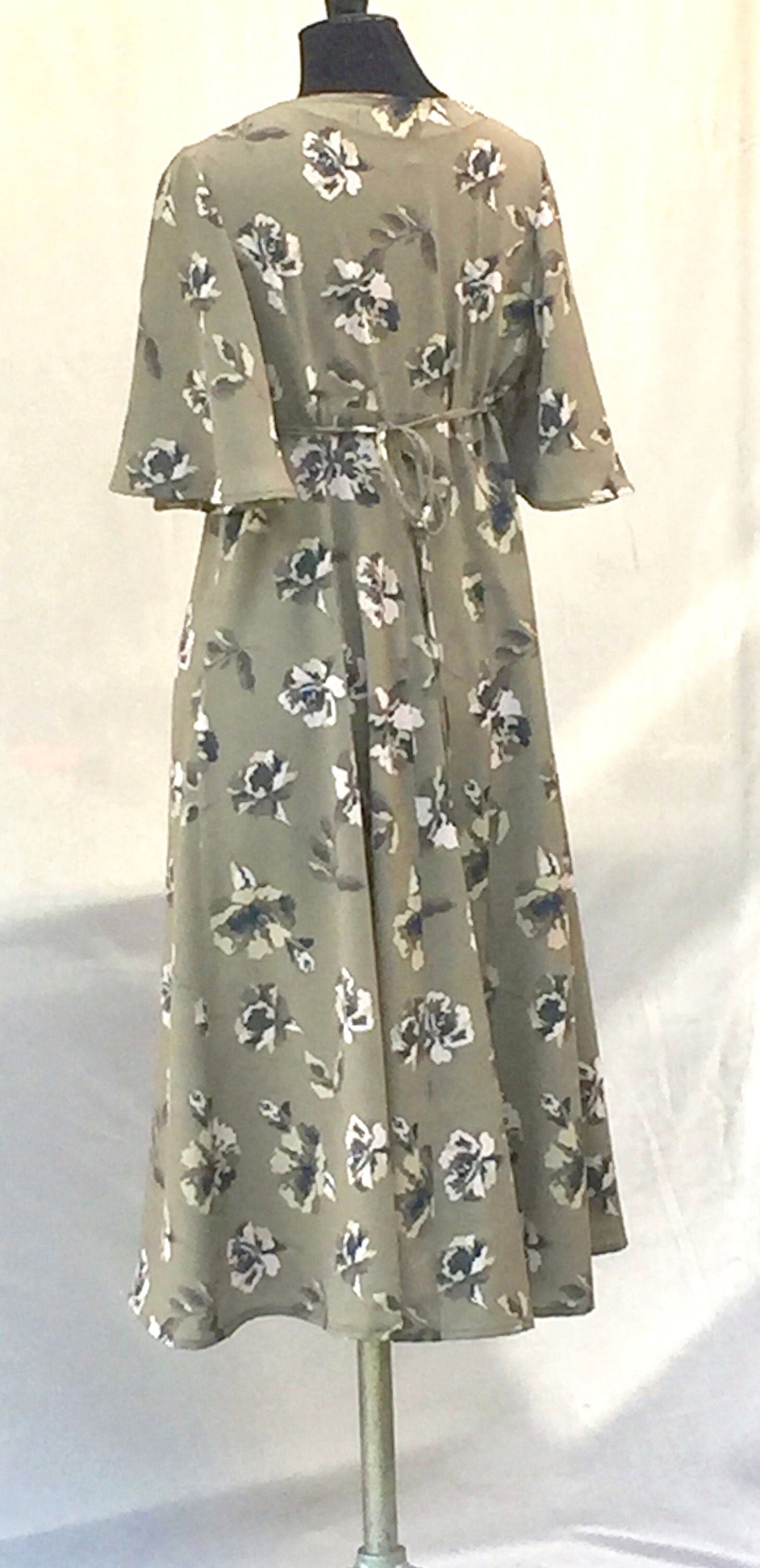 Floral Khaki Dress. - Etsy