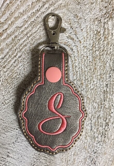 Personalized embroidered elegant snap tag key fob/key tag/ | Etsy