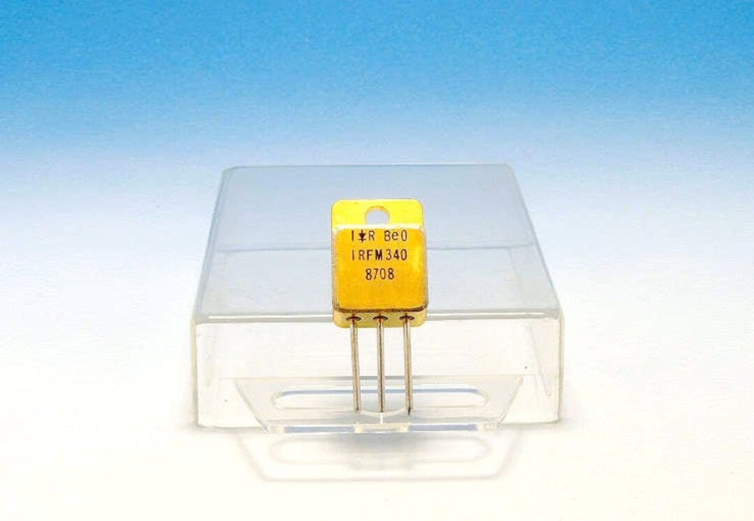 Vintage IRFM340 HEXFET Gold Transistor: Military Steampunk Art - Etsy