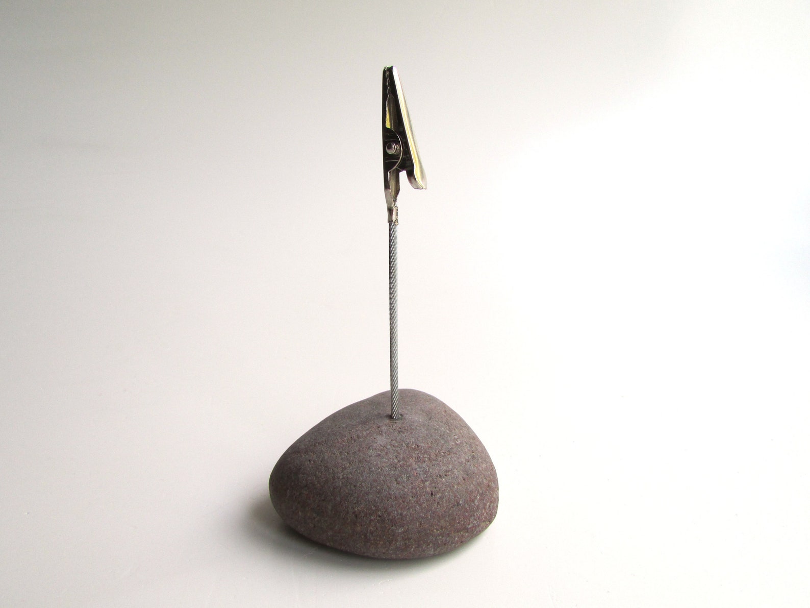 Stone Photo Clip Stand Picture Clip Holder Beach Pebble Art | Etsy